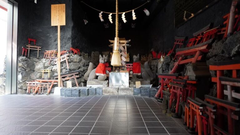 Anamori Inari Shrine: Hidden Gem Near Haneda You Can’t Miss